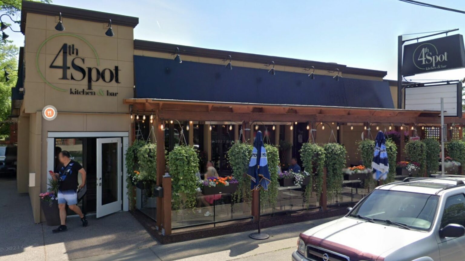 4th Spot Kitchen & Bar - What's Good